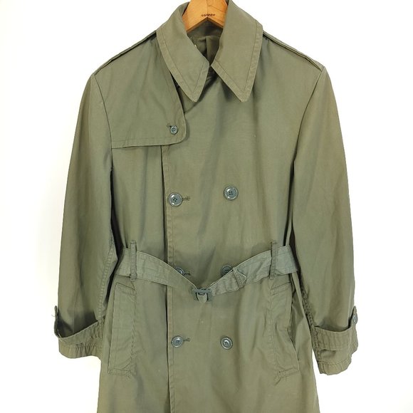Vintage | Jackets & Coats | Vintage Us Military Raincoat Mens 34r Centre Mfg Co Distressed ...
